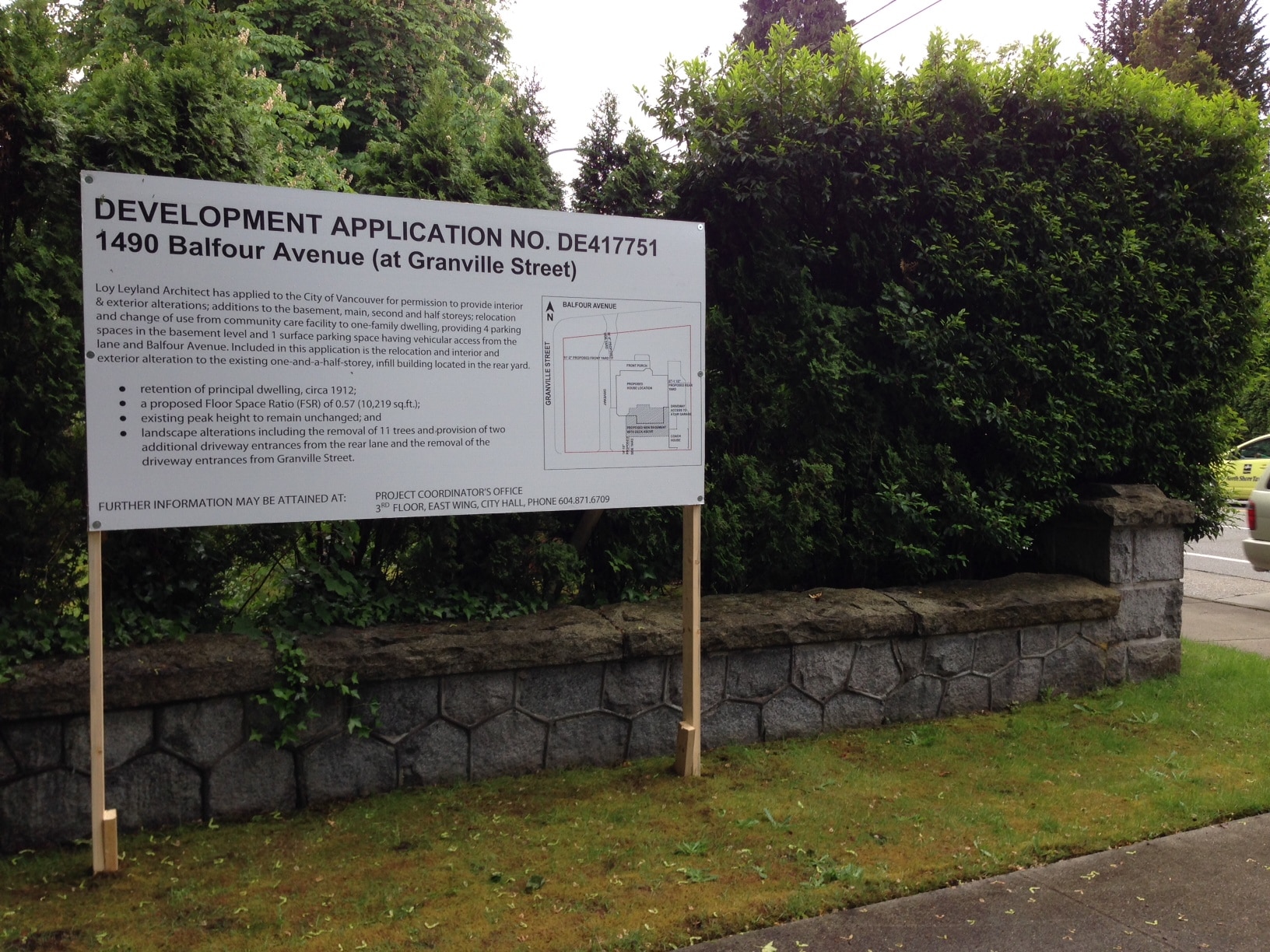 Sign Photos – Simple Sign